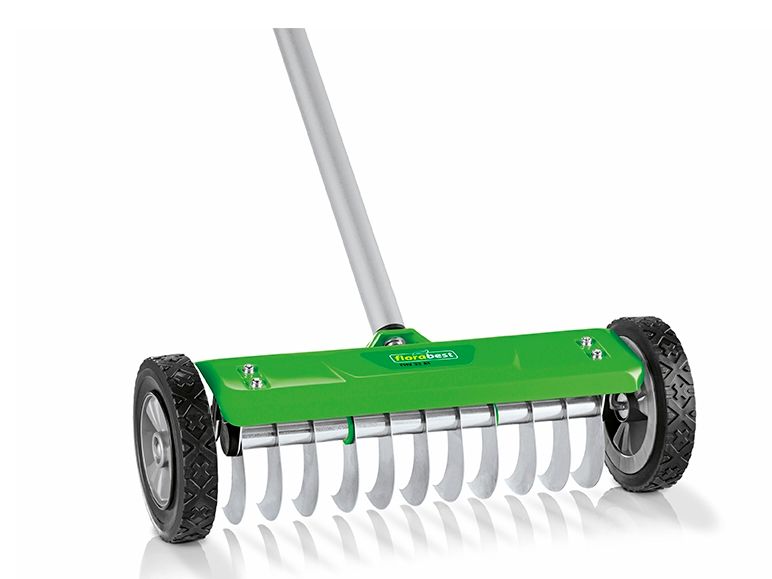 Lawn Scarifier - Hand | Hills Hire | Ireland