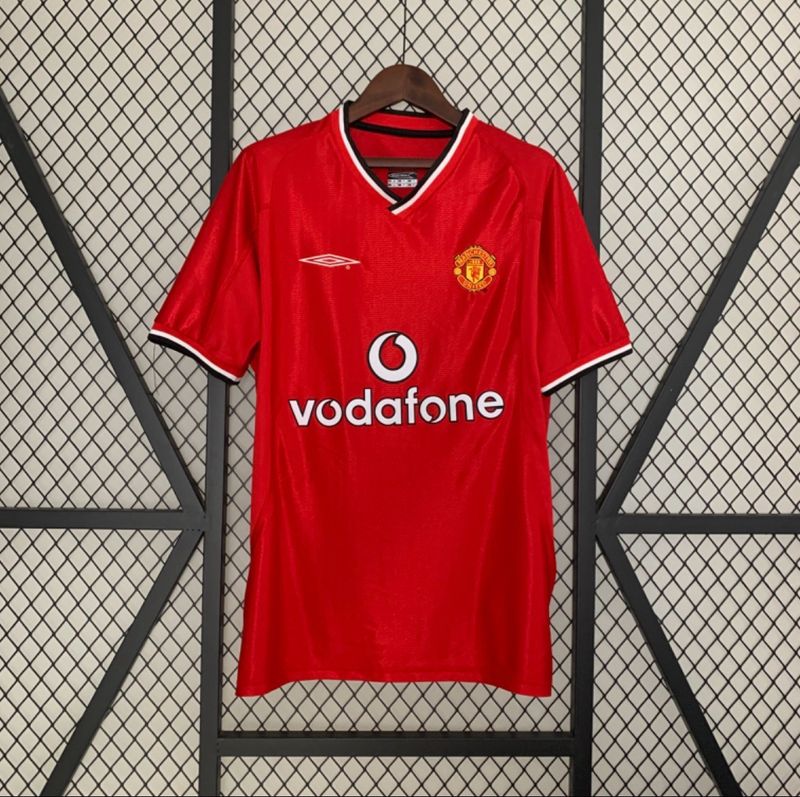 Manchester United 2000/02 Home Retro Kit