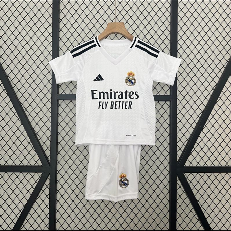 Real Madrid 2024/25 Home Kit Set