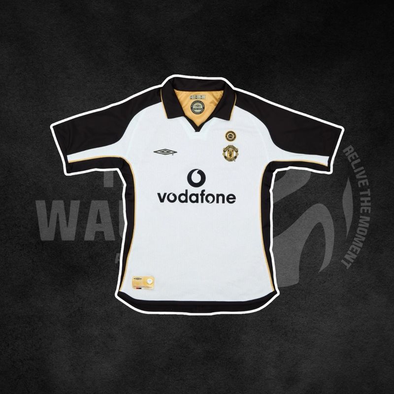 Manchester United 2001/02 Away Reversible Retro Kit