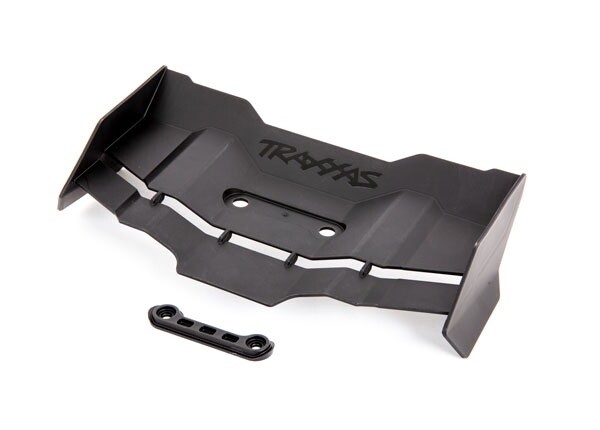 Rear Wing with Hardware
