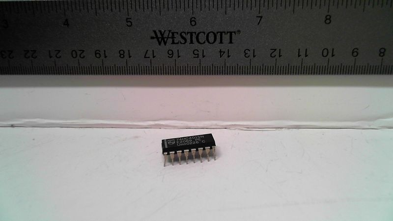 IC - CD4015 - 4-Bit Shift Register