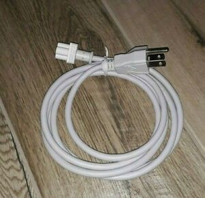 Volex APC5SM E62405SP 2.5 A 125V Square - Used