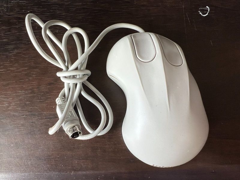 Interex ADB Ergonomic Mouse