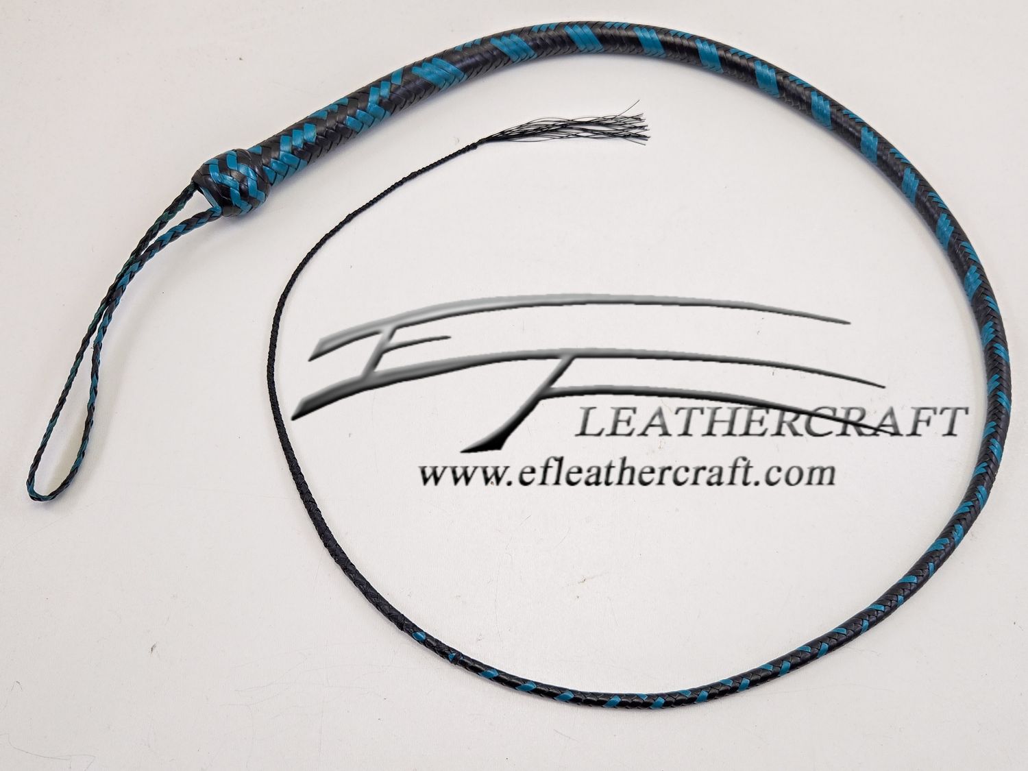 Kangaroo Signal Whip - 4ft - 16 plait - Black and Aqua