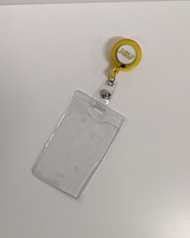 Translucent Retractable MSJ ID Holder Yellow