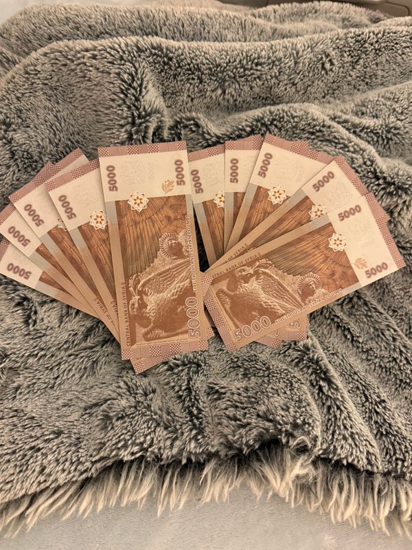 10 x 5,000 Pound Notes 2019~2024 Genuine & Authentic