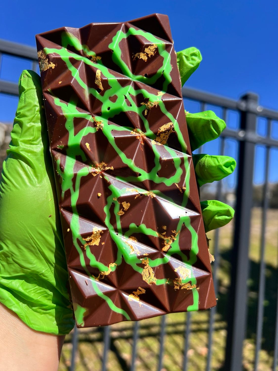 XL Dubai Chocolate Bar 🍃 Infused