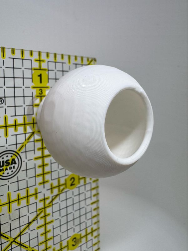 Magnetic Sphere Hide