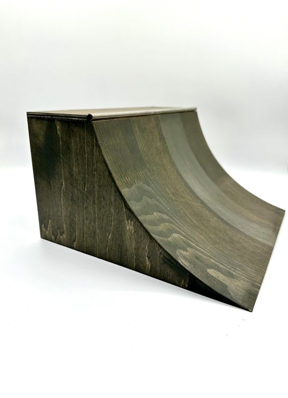 Unity Fingerboard Large Quarter Pipe w/ Coping