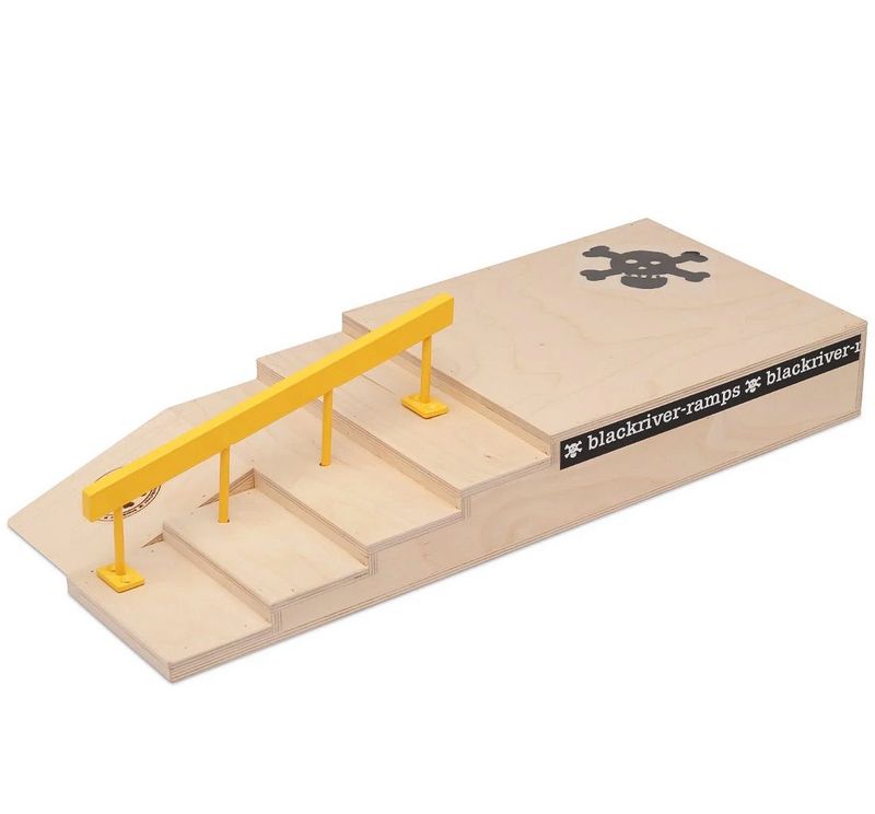 Blackriver Fingerboard Ramps- 5 Stairset Yellow Rail