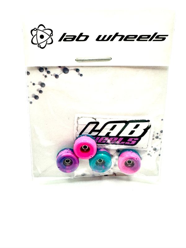 Lab Raw Plus Fingerboard Wheels Quantumberries 2.0