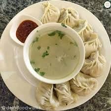 Veg Momo with Soup (8 pcs)