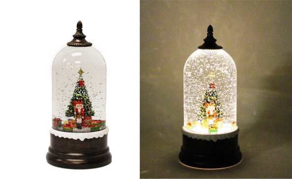 KDA83 - NUTCRACKER WATER GLOBE WITH SPINNING TRAIN