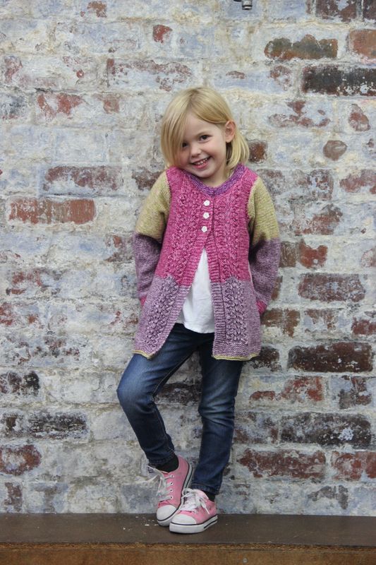 Woolfull | Stylecraft Pattern 9485 - Cardigan and Sweater (PDF)