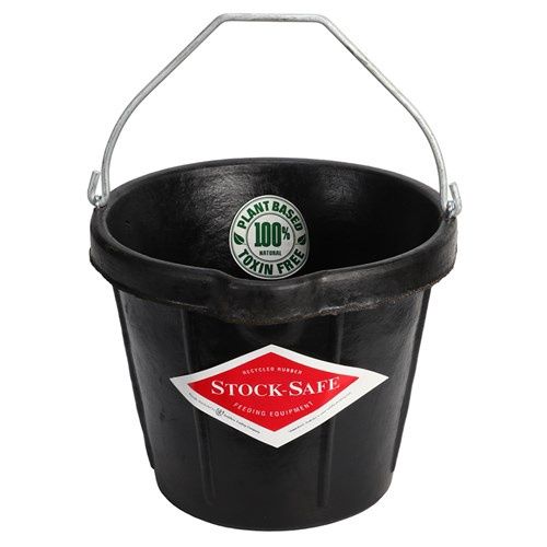 Stock-Safe Bucket w/Pouring Lip 17lt
