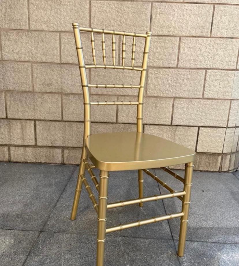 GOLD CHIAVARI CHAIR
