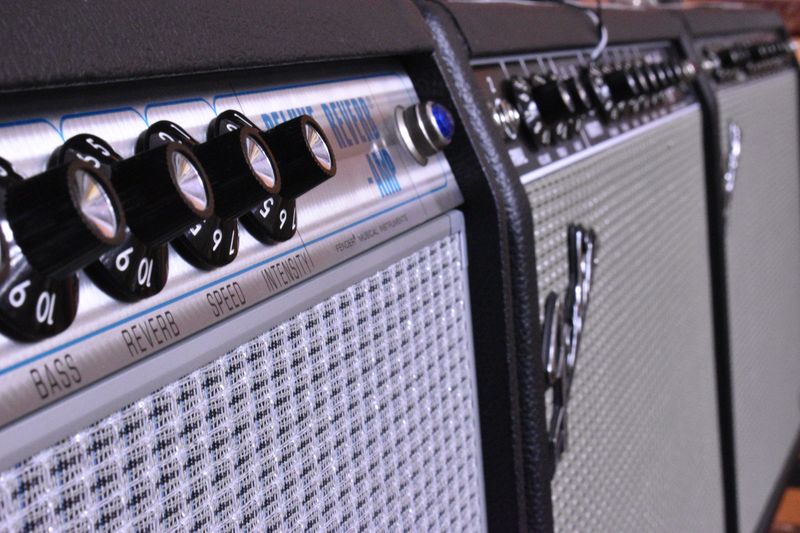 Electric Guitar Amplifiers