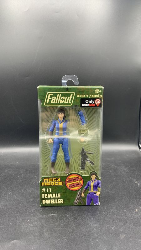 Just Toys Intl. Fallout Mega Merge 11 Female Dweller Buildable Action ...