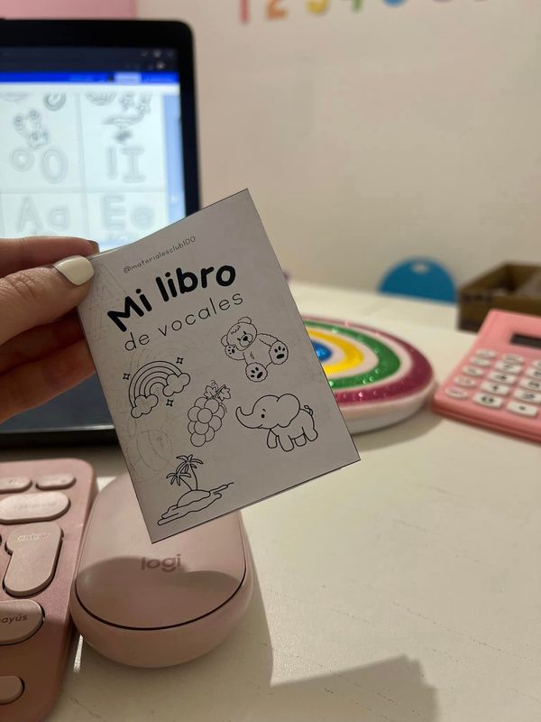 Mini librito vocales