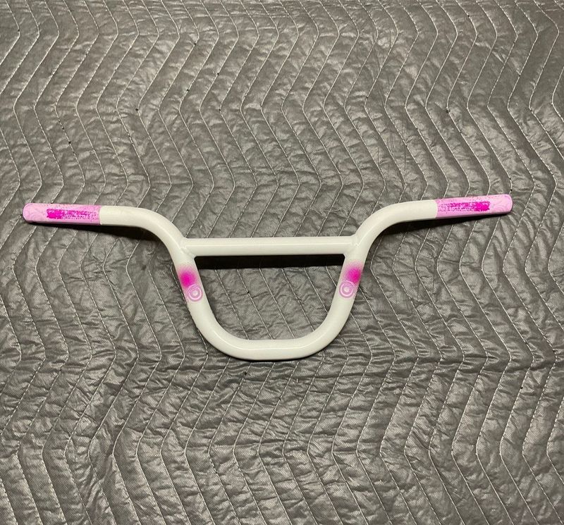 20" Bicycle Handlebars (White and Purple)