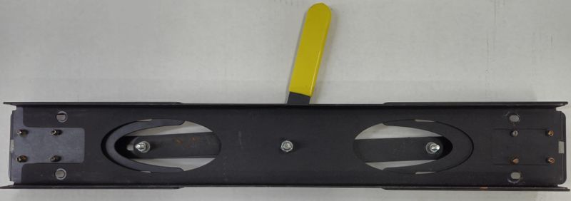 Lippert Solid Step Latch Assembly w/o Bracket - 26"