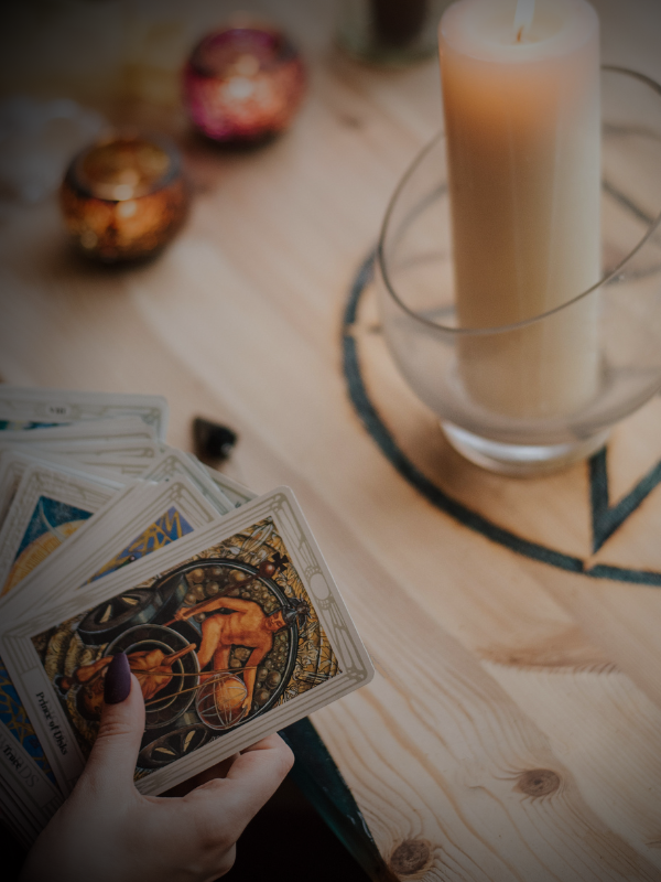 Divination Tools for witchcraft and wicca! Tarot, Pendulums, runes!