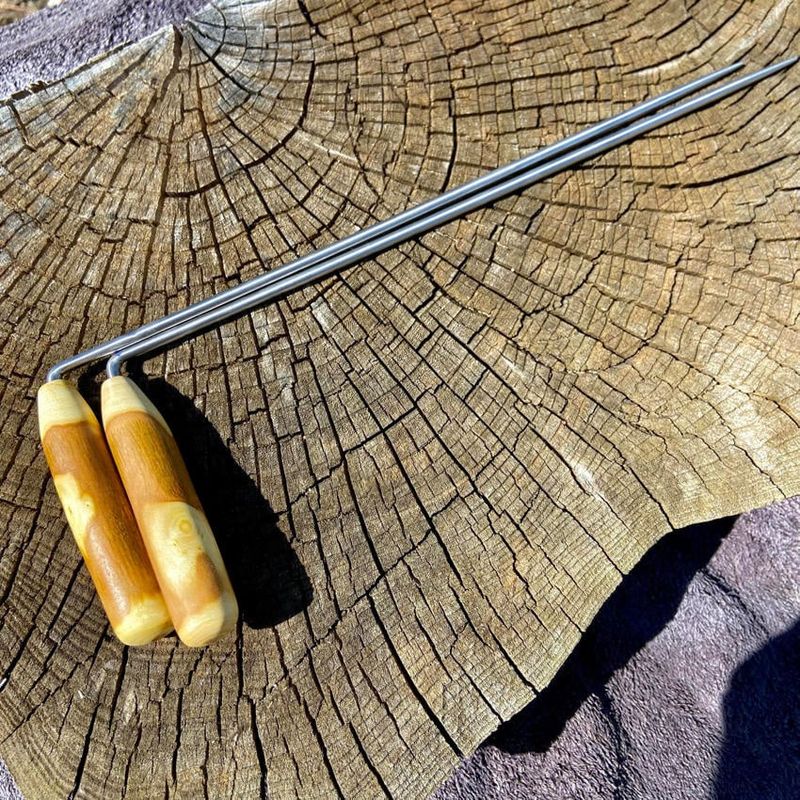 Dowsing Rods With Mulberry Handles 2