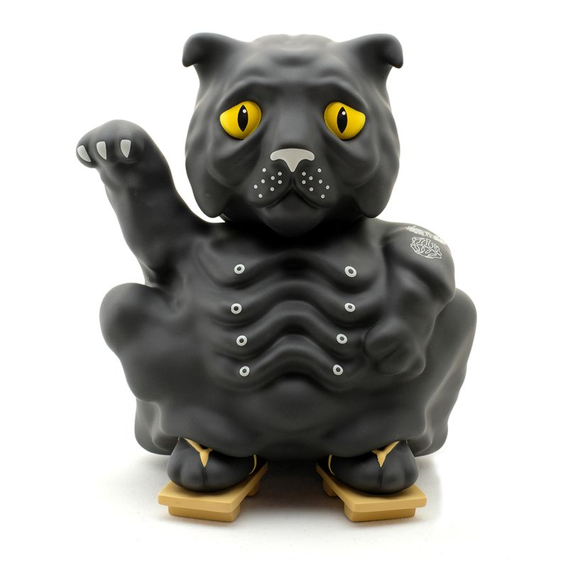 KURO CAT Yellow Eyed