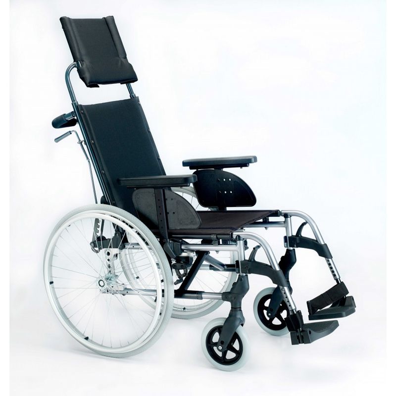 BREEZY STYLE RECLINING BACKREST WHEELCHAIR