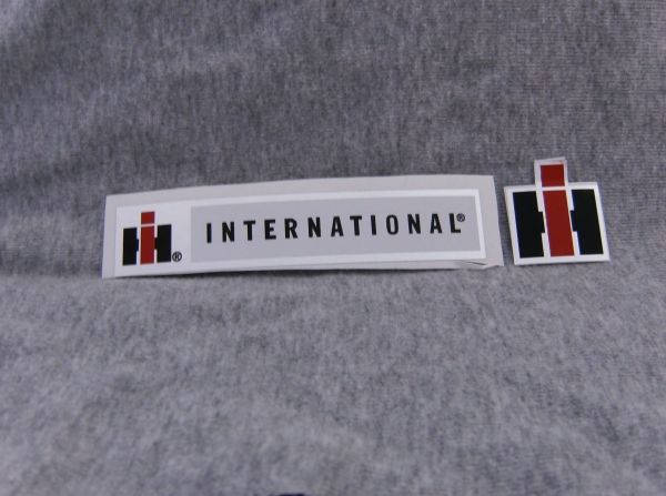 IH Radio Decal