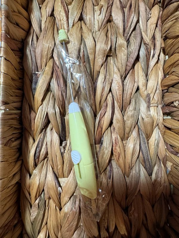 Yellow Beadable Box Cutters