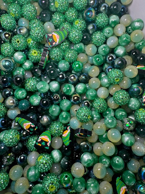 St. Patty's Bead Scoop