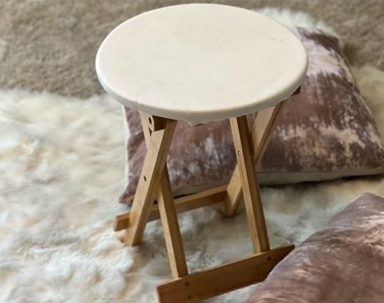 Folding Bamboo Sauna Stool with Travel Bag: Portable Comfort for Relaxation