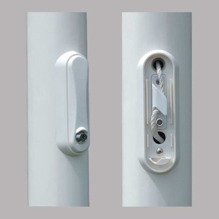 Internal Halyard Clam Cleat System