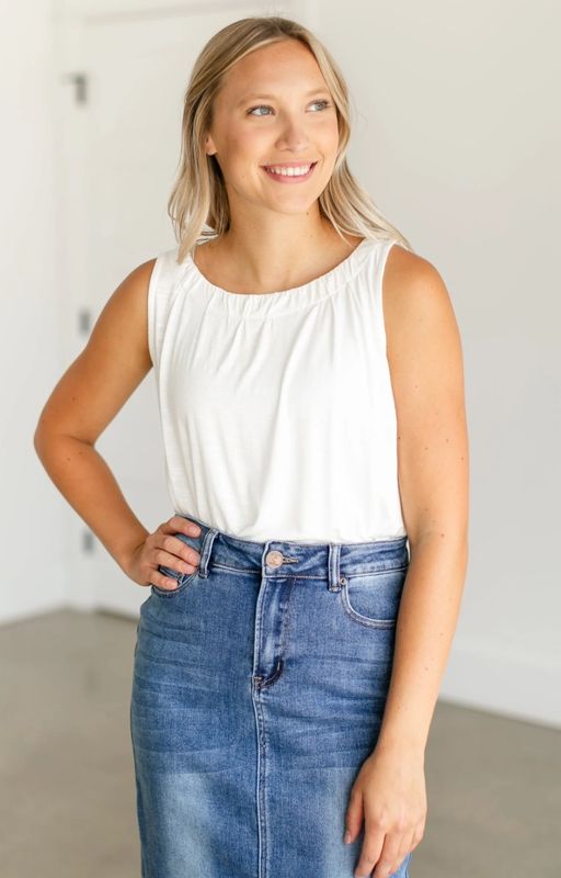 Essential Pleated Neck Layering Tank (Ivory)