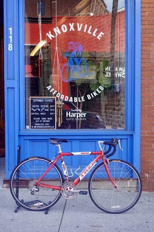 Trek 1200