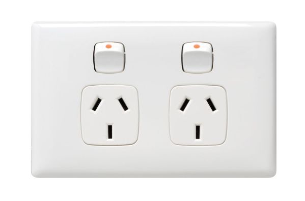 HPM LINEA 2 GANG DOUBLE GPO POWERPOINT LN777WE WHITE