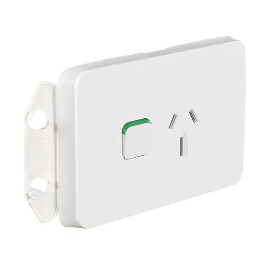 Clipsal Iconic 15A Single GPO powerpoint Horizontal Vivid White 3015/15-VW