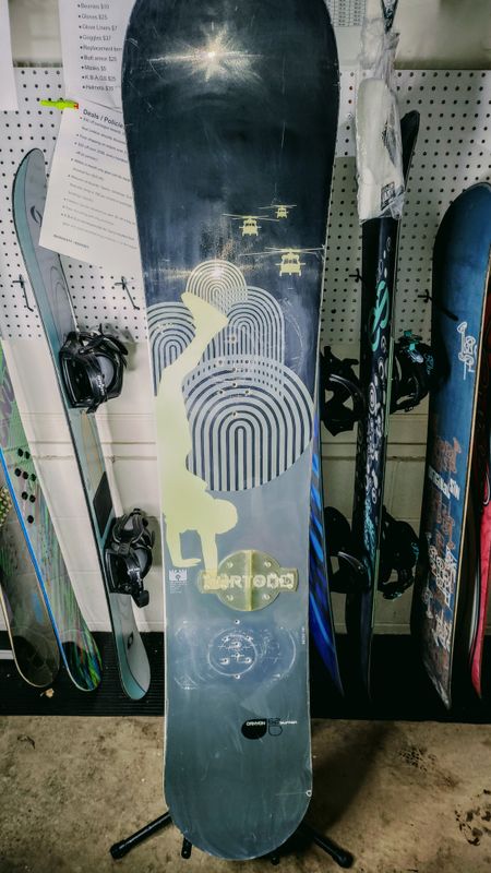 Burton Canyon 162 CM WIde Snowboard (great)