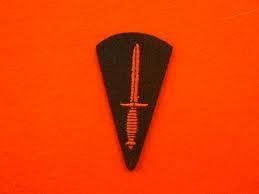 British Army Commando Dagger Early Example Badge