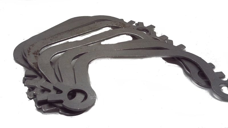 C3AZ-9A447A | EXHAUST MANIFOLD LOCKING TABS 8PK 427|H10-3