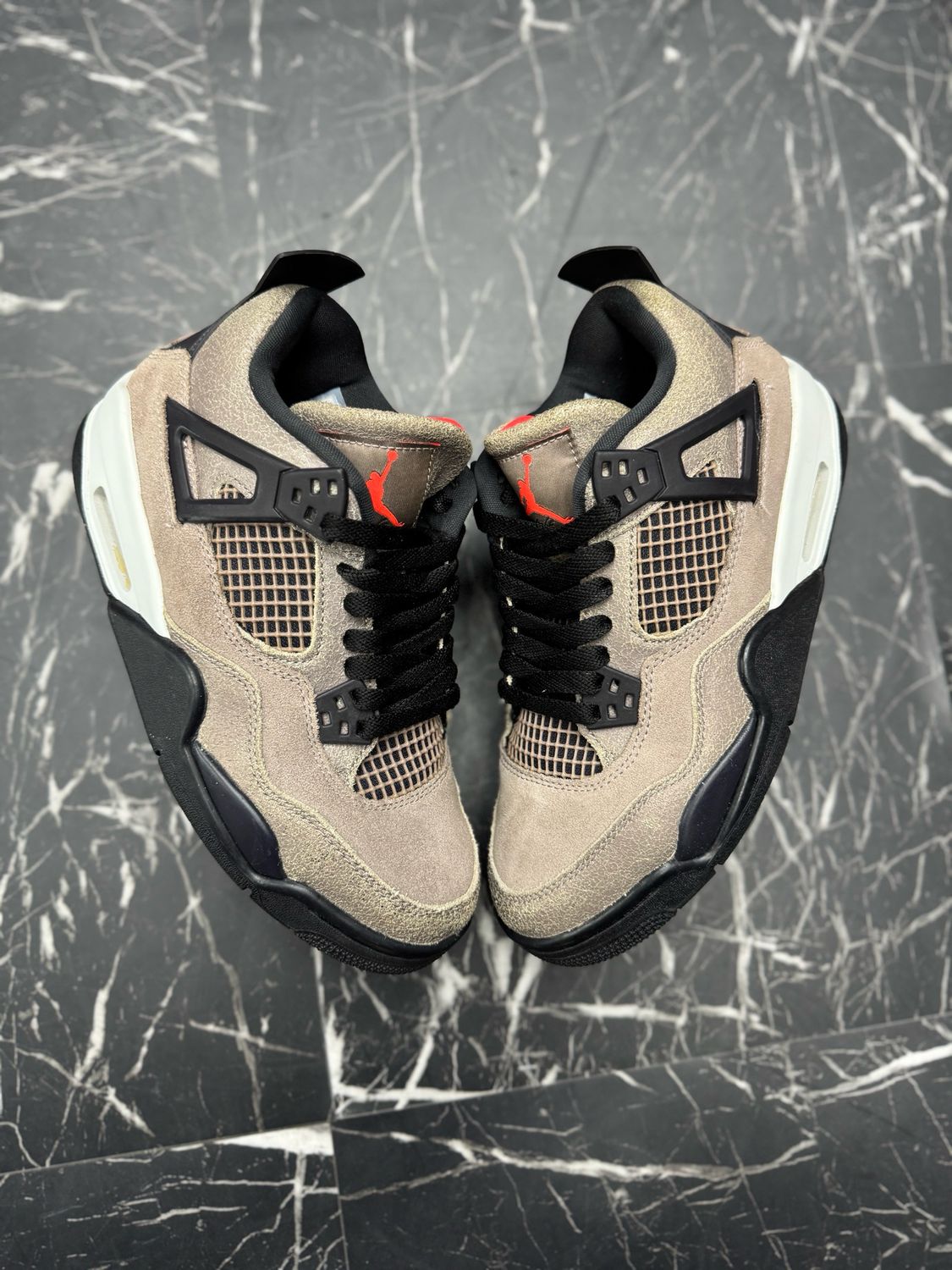 Jordan 4 ‘Taupe haze’