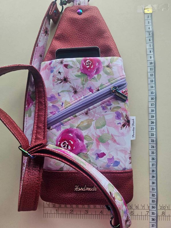 Yagi Sling (RFID) - Cherry/Floral