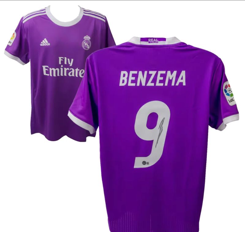 Karim Benzema Signed Real Madrid FC Away Soccer Jersey #9