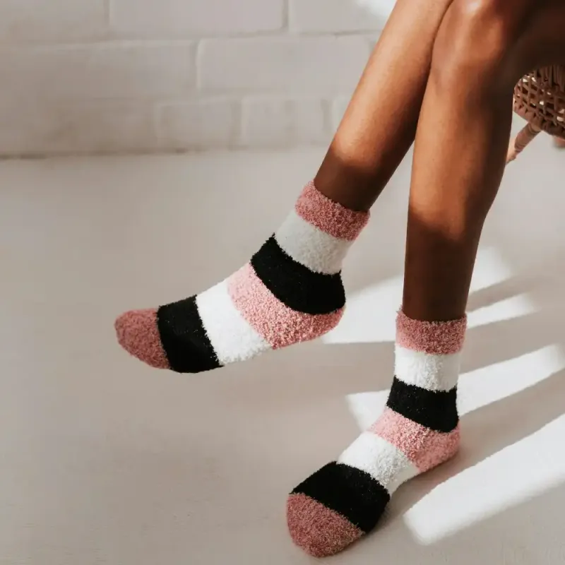 Warm & Cozy Socks for Cold Weather | Alpenland.ca