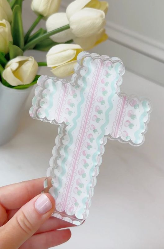 Scalloped Acrylic Cross Blocks - Pink Pattern