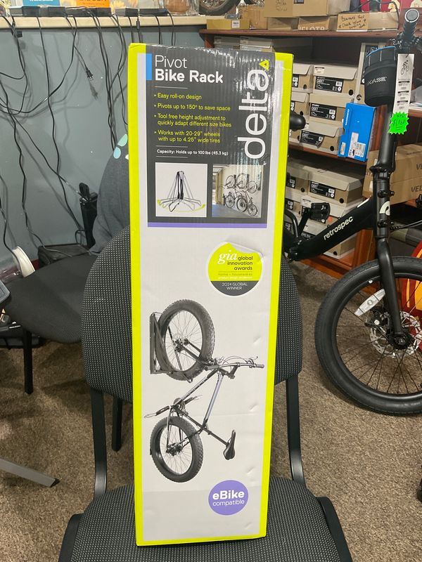 Delta Pivot Wall Mounted Bike Storage Rack - 1 Bike, Matte Black