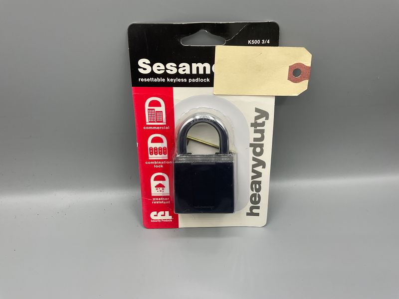 Sesamee Resettable Keyless Padlock