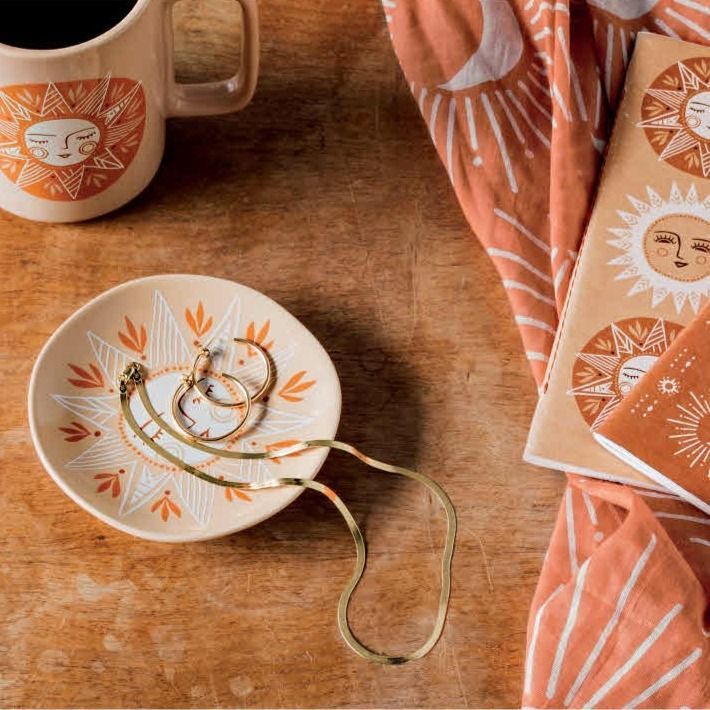Fun & Novelty Gifts: Stickers, Souvenirs & More